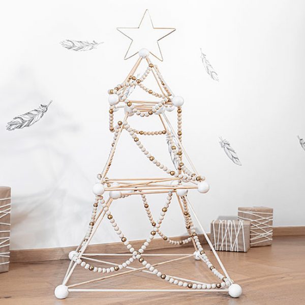 DIY : Un sapin de Noël original à faire soi-même avec seulement une ...