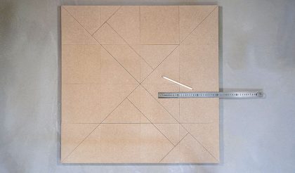 Jeu en bois à fabriquer soi-même : un taquin inspiré de Sonia Delaunay