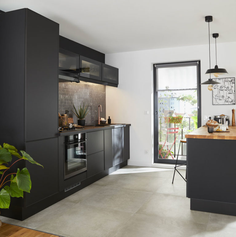 Inspiration : Comment adopter le noir dans la cuisine