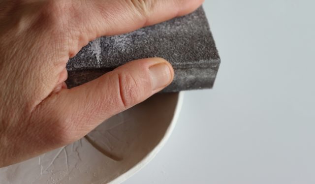 DIY : Fabriquez un vide-poches en argile auto-durcissante pour 5€