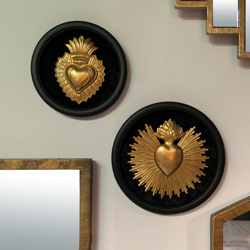 Ambiance unique et mystique : adoptez les ex-voto dans votre déco